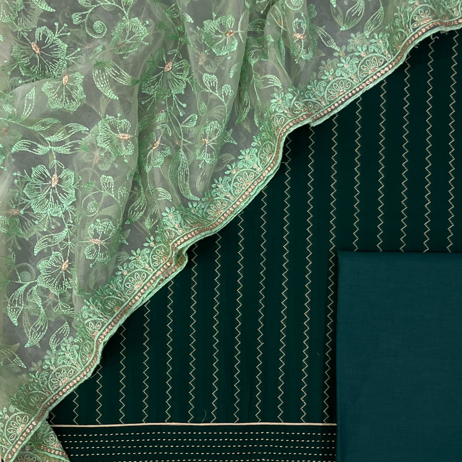 Handloom Suits – Prakriti handloom